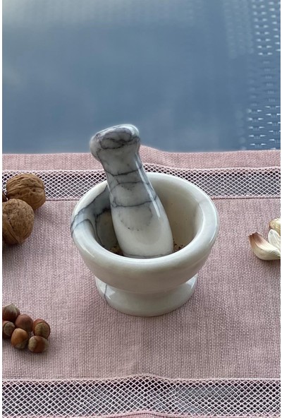 Rey Home El Yapımı Doğal Mermer Havan 12 x 7 cm Rey Home El Yapımı Doğal Mermer Havan 12 x 7 cm