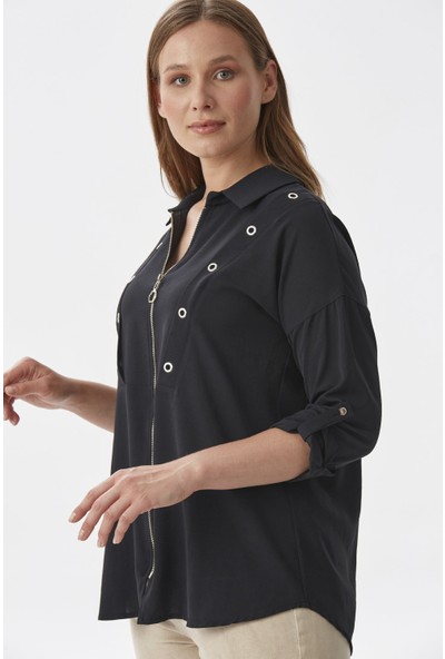 Ghada Büyük Beden Siyah Ön Fermarlı Yan Kuş Gözlu Gömlek
