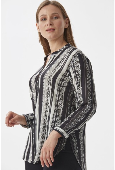 Ghada Büyük Beden Gri Çizgili Desen Gömlek Ghada Büyük Beden Gri Çizgili Desen Gömlek