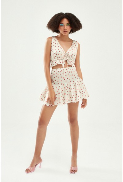 Quzu Çilekli Içi Şortlu Mini Saten Etek Bej