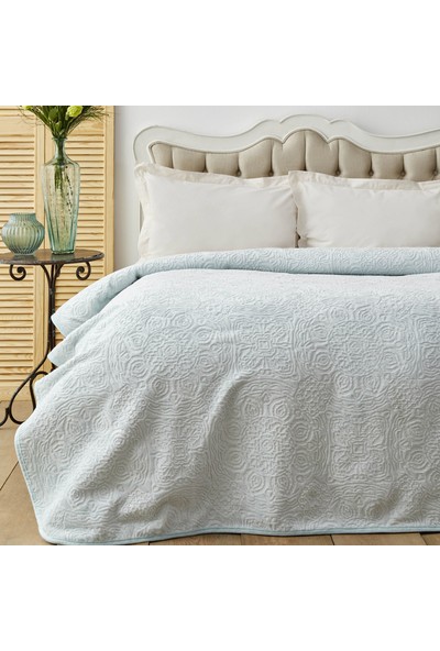 Karaca Home Scala Tiffany Çift Kişilik Embosy Battaniye Karaca Home Scala Tiffany Çift Kişilik Embosy Battaniye