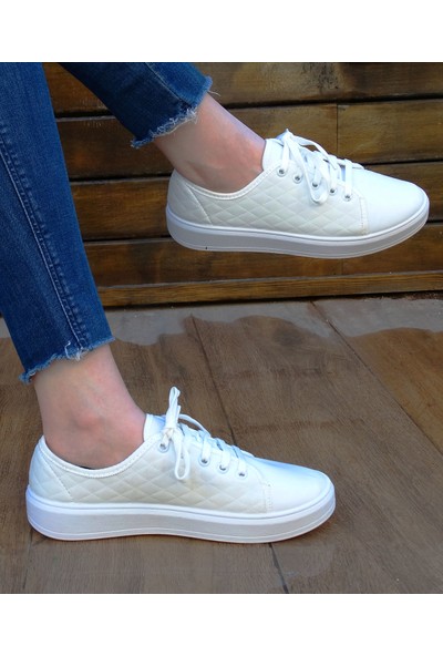 Shonex Kadın Beyaz Kapitone Sneaker Suni Deri Spor Ayakkabı Shonex Kadın Beyaz Kapitone Sneaker Suni Deri Spor Ayakkabı