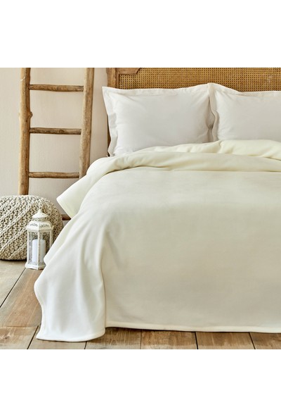 Karaca Home Puffy Ekru Çift Kişilik Polar Battaniye