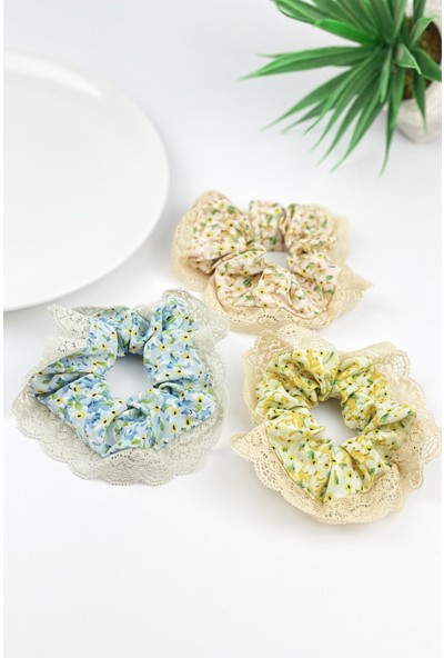 ÇLK Accessories 3 Lü Çiçekli Simit Lastik Toka TRTOKA9587 T3100*33 ÇLK Accessories 3 Lü Çiçekli Simit Lastik Toka TRTOKA9587 T3100*33