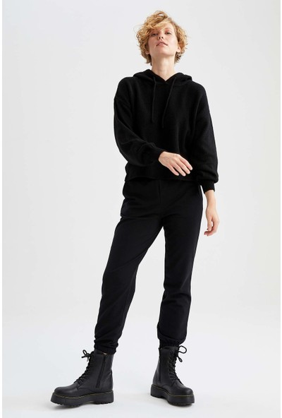 DeFacto Beli Lastikli Relax Fit Jogger Eşofman Altı U3491Az21Au DeFacto Beli Lastikli Relax Fit Jogger Eşofman Altı U3491Az21Au