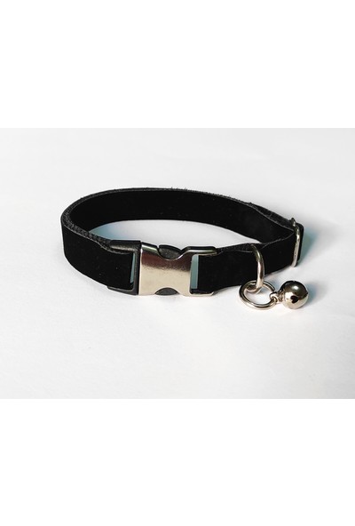 Nimbo Ayarlanabilir Duble Siyah Süet Zilli ve Metal Aksesuarlı Kedi ve Küçük Irk Köpek Tasması 19-33 cm Nimbo Ayarlanabilir Duble Siyah Süet Zilli ve Metal Aksesuarlı Kedi ve Küçük Irk Köpek Tasması 19-33 cm