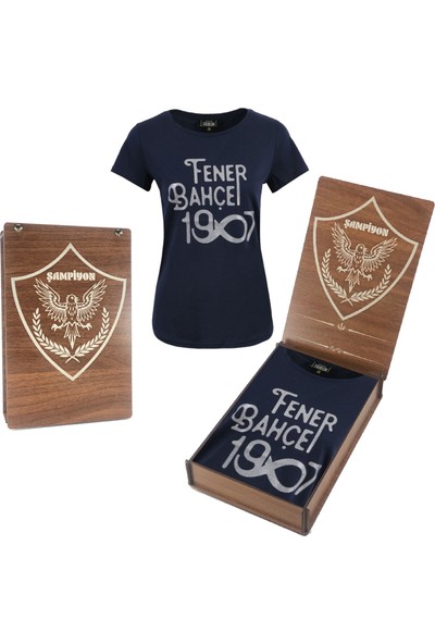 Fenerbahçe Lisanslı Kadın T-Shirt Lacivert Özel Hediyelik Ahşap Kutulu Fenerbahçe Lisanslı Kadın T-Shirt Lacivert Özel Hediyelik Ahşap Kutulu