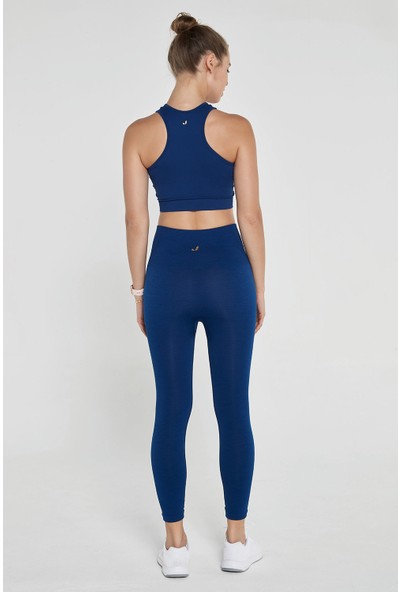 Jerf Palmi Kendinden Desenli Yuvarlak Yaka Kaplı Bra Lacivert Jerf Palmi Kendinden Desenli Yuvarlak Yaka Kaplı Bra Lacivert