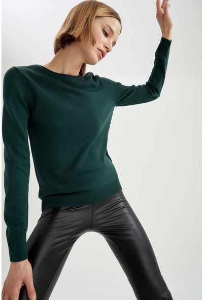 DeFacto Basic Bisiklet Yaka Relax Fit Ekstra Yumuşak Kaşmir Dokulu Triko Kazak F7091AZ21WN DeFacto Basic Bisiklet Yaka Relax Fit Ekstra Yumuşak Kaşmir Dokulu Triko Kazak F7091AZ21WN