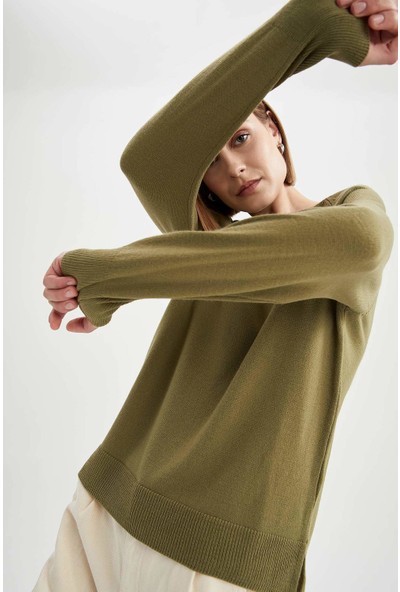 DeFacto Regular Fit Bisiklet Yaka Kaşmir Dokulu Ekstra Yumuşak Triko Kazak I6913AZ21WN DeFacto Regular Fit Bisiklet Yaka Kaşmir Dokulu Ekstra Yumuşak Triko Kazak I6913AZ21WN