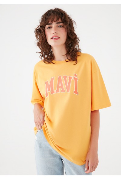 Mavi Logo Baskılı Sarı Tişört