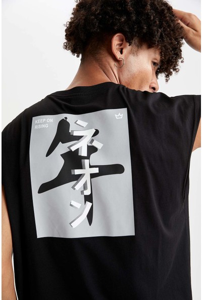 DeFacto Oversize Fit Bisiklet Yaka Sırt Baskılı Kolsuz Tişört V7883AZ21HS