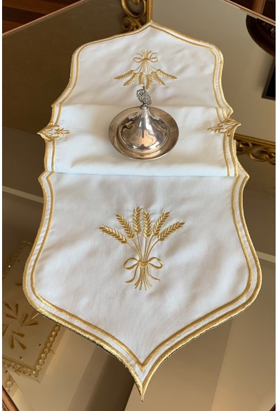 Bernoli Başak Sırma Nakışlı Runner 32*130 cm Ecru-Gold Bernoli Başak Sırma Nakışlı Runner 32*130 cm Ecru-Gold