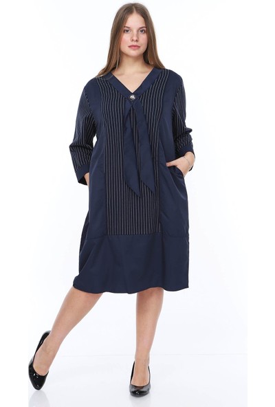 Modayız Lacivert Çizgili Büyük Beden Elbise 14C-0875 Modayız Lacivert Çizgili Büyük Beden Elbise 14C-0875